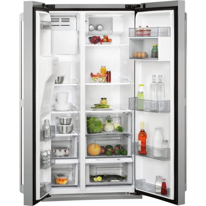 AEG 178cm Frost Free Fridge Freezer RMB76121NX