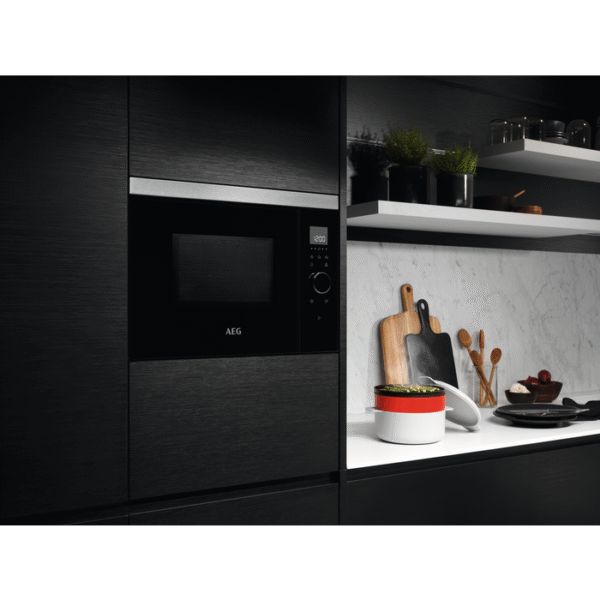 AEG MBE2658DEM Built In Microwave