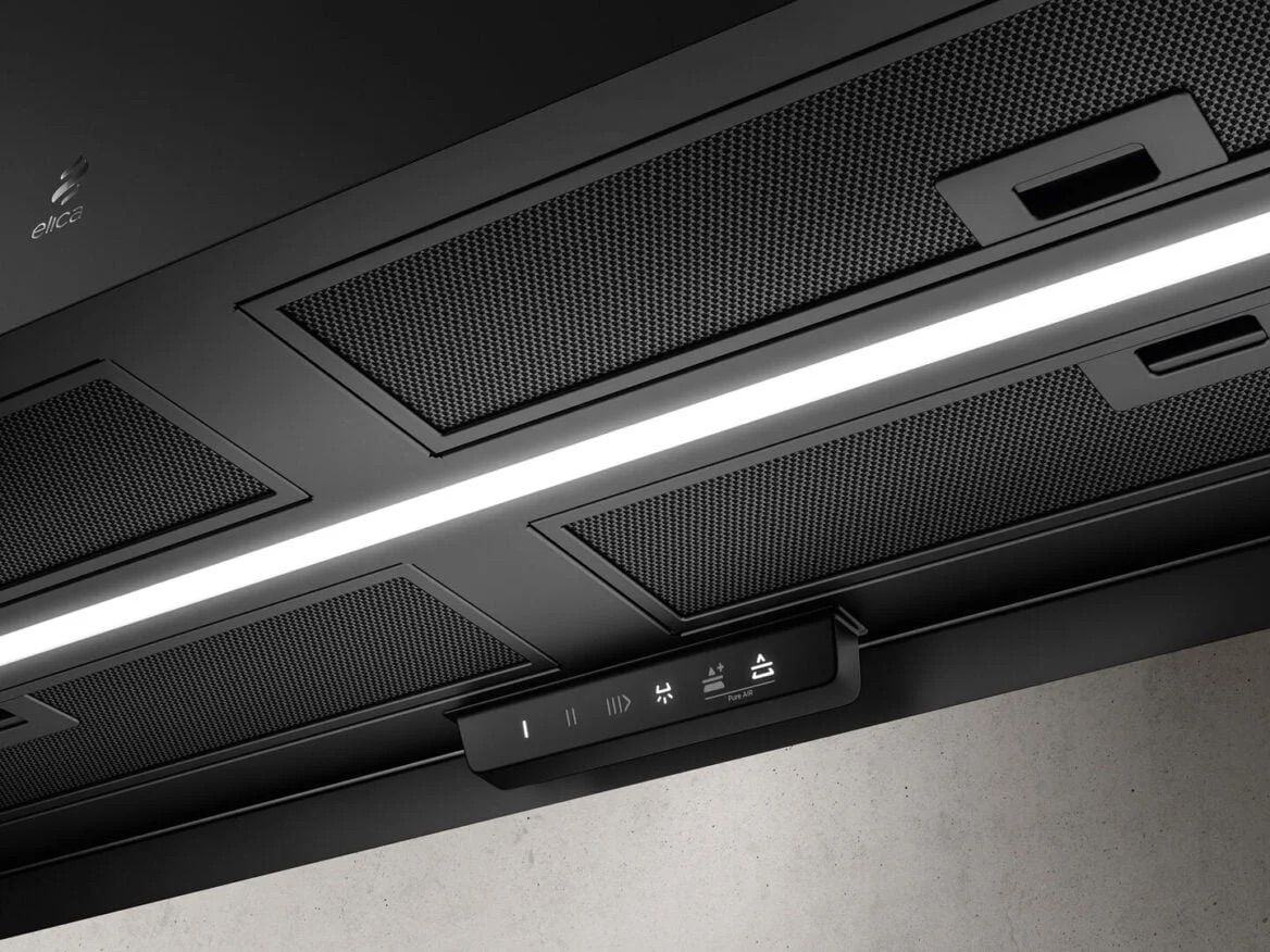 Elica Ikona Maxxi Pure 120cm Island Extractor Hood in Black