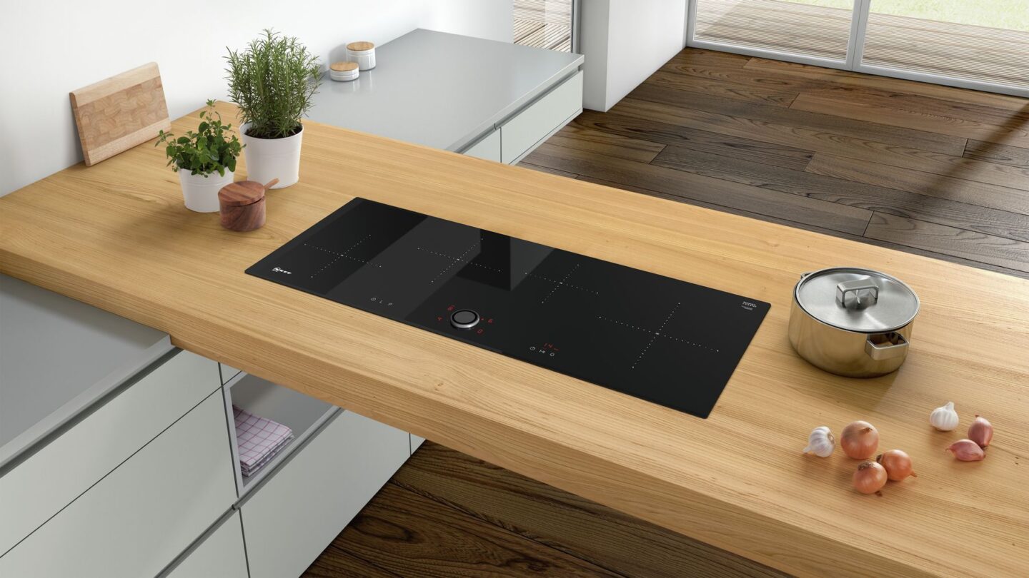 Neff T40FT40X0 induction hob with bevelled front edge 903 mm
