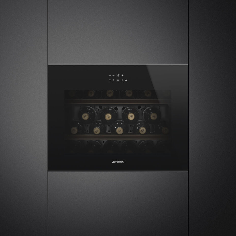 Smeg Dolce Stil Novo Built-in Wine Cooler Right Hinge CVI621RWNX3