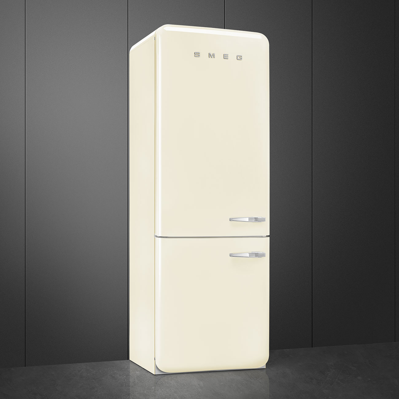 Smeg FAB38LCR5 50's Style Double Door Freestanding Left Hinge Fridge ...