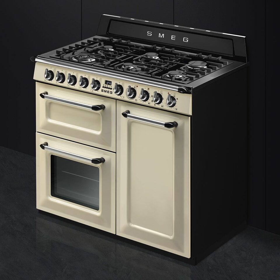 Smeg TR103P Victoria 100cm Range Cooker with Gas Top