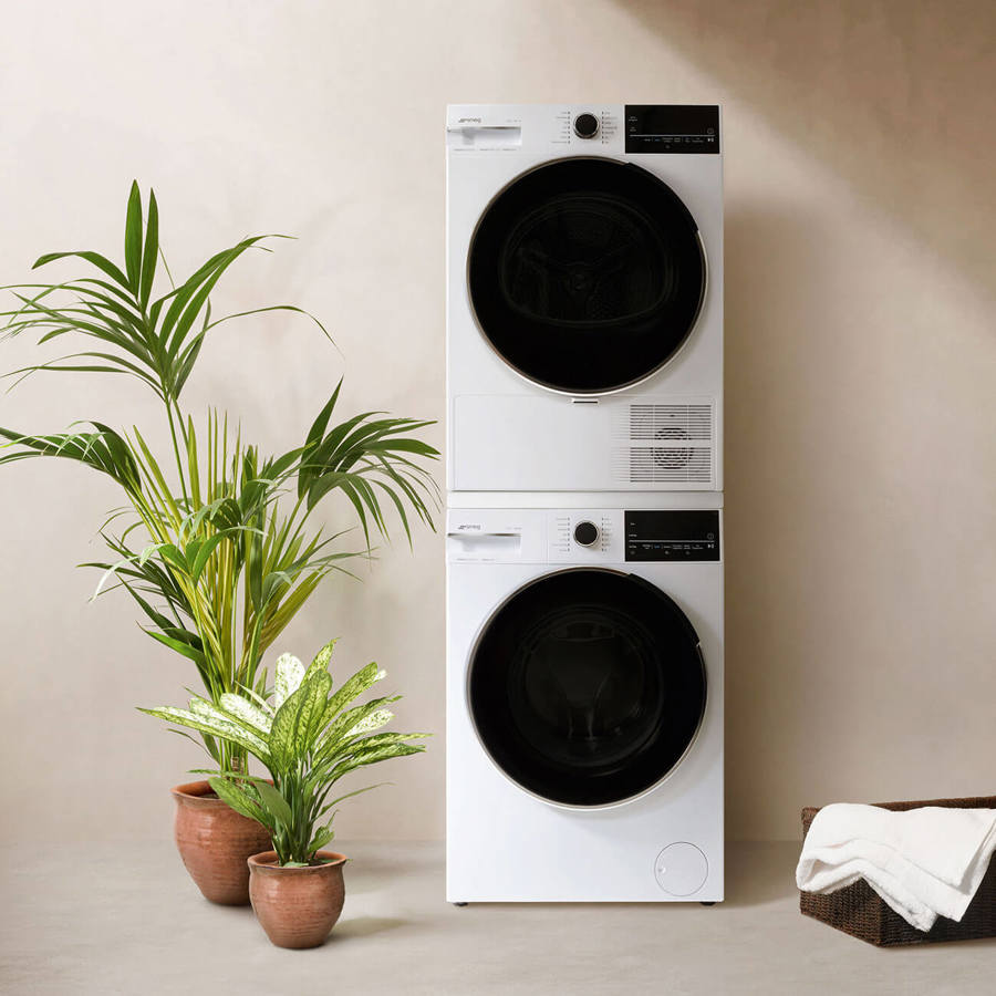 Smeg WNP84SECUK 8kg 1400rpm Freestanding Washing Machine